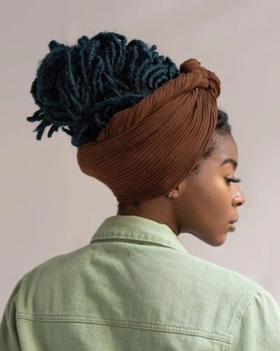 WAYS TO STYLE DREADLOCKS.